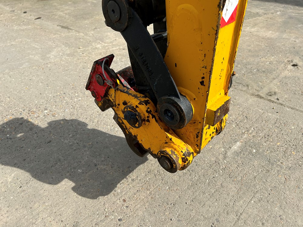 2021 JCB 8026 CTS (1034508) | P&E
