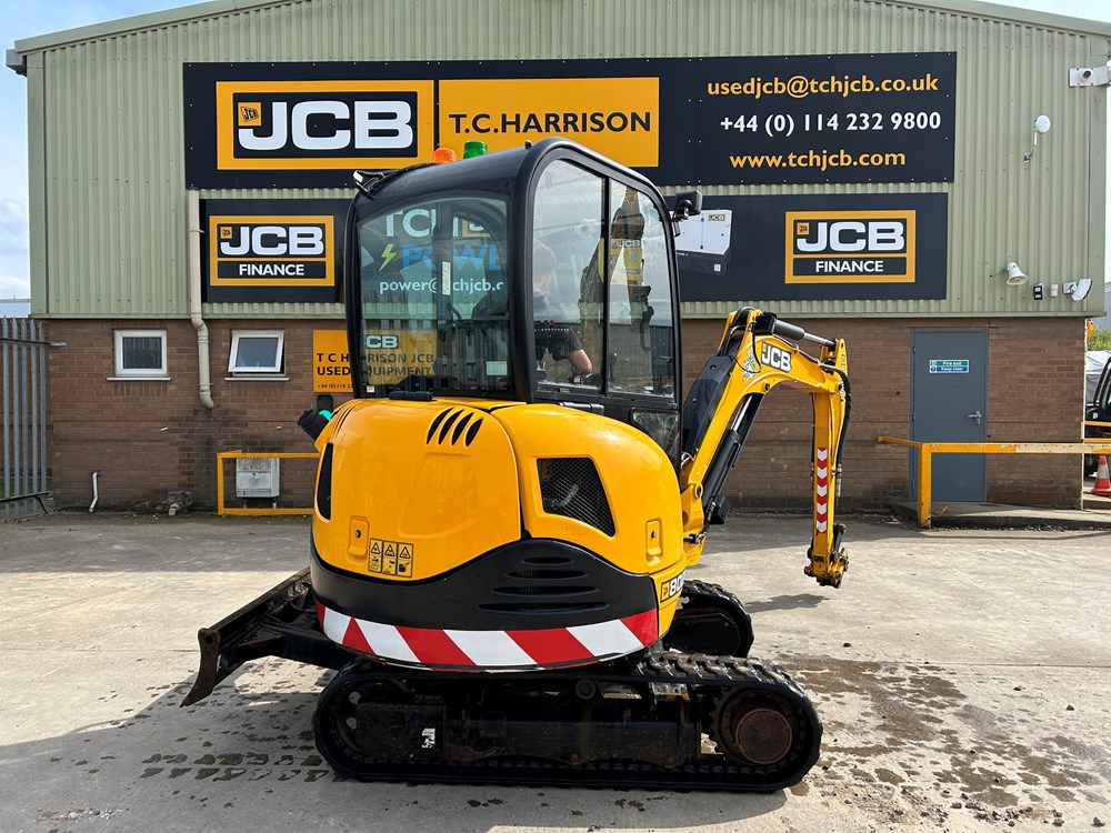 2021 JCB 8026 CTS (1034508) | P&E