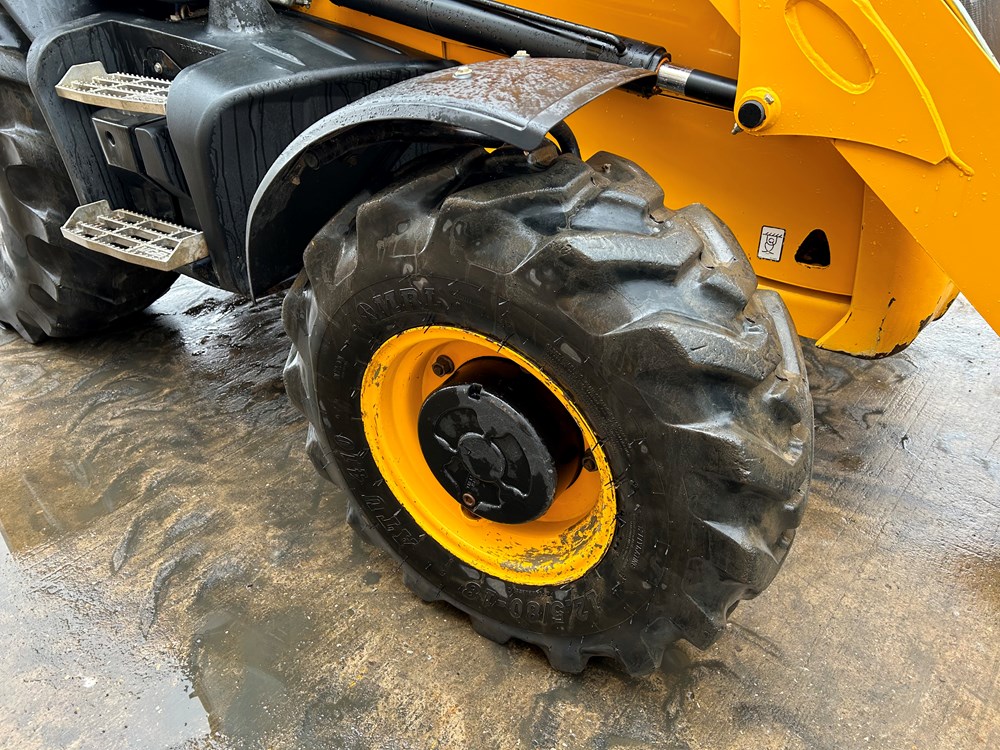 2020 JCB 3CX (1042851) | P&E