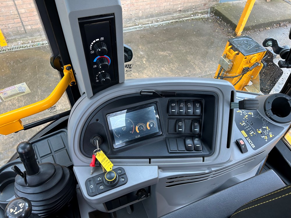 2020 JCB 3CX (1042851) | P&E