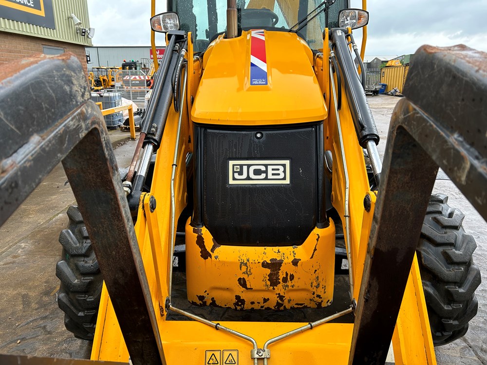 2020 JCB 3CX (1042851) | P&E