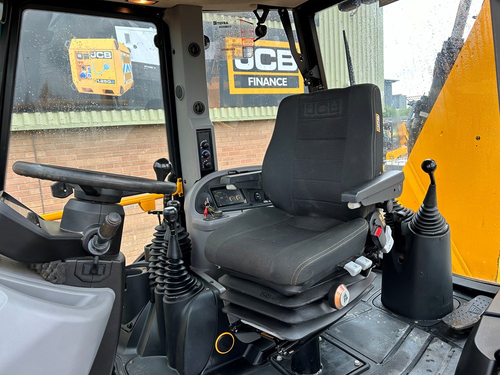2020 JCB 3CX (1042851) | P&E