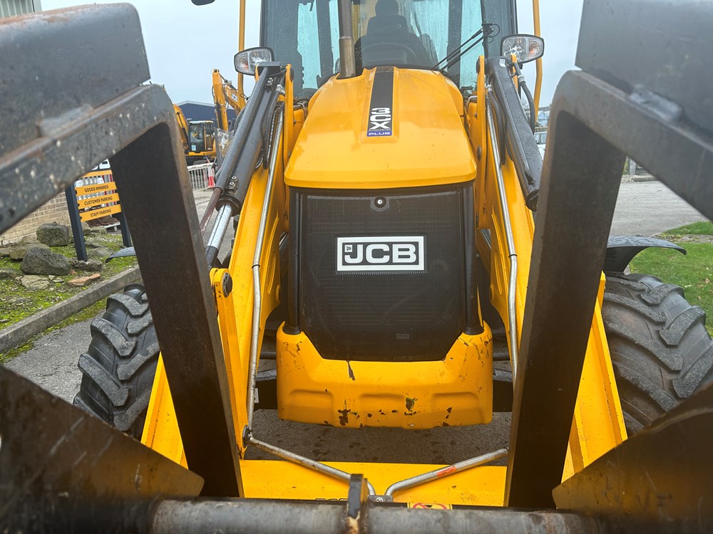 2021 JCB 3CX PLUS AEC (1194125) | P&E